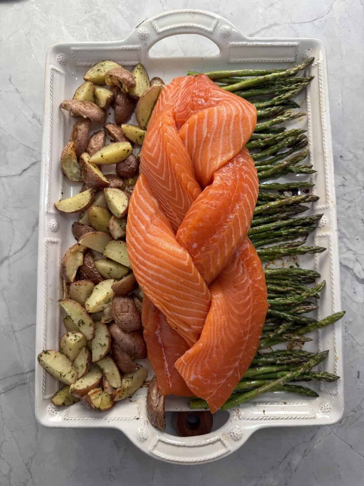 Easy One-Pan Braided Salmon - Cooking with Ereka